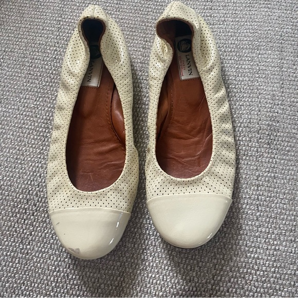 Lanvin | Shoes | Lanvin Patent Leather Cream Color Flats Sz 39 | Poshmark